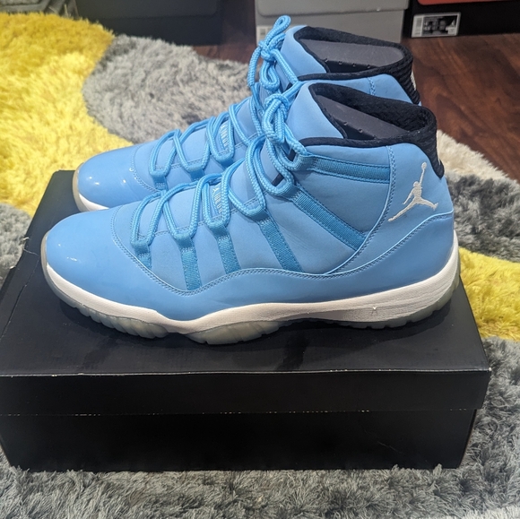Jordan | Shoes | Nike Air Jordan 1 Pantone Gift Of Flight | Poshmark